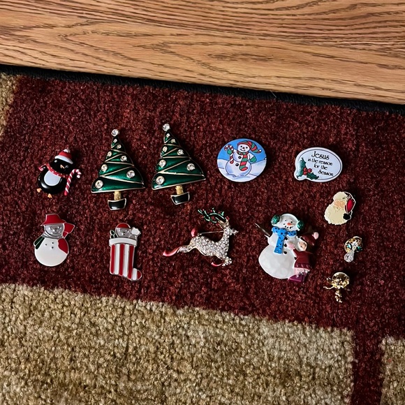 Other | 12 Very Cute Assorted Christmas Pins | Poshmark